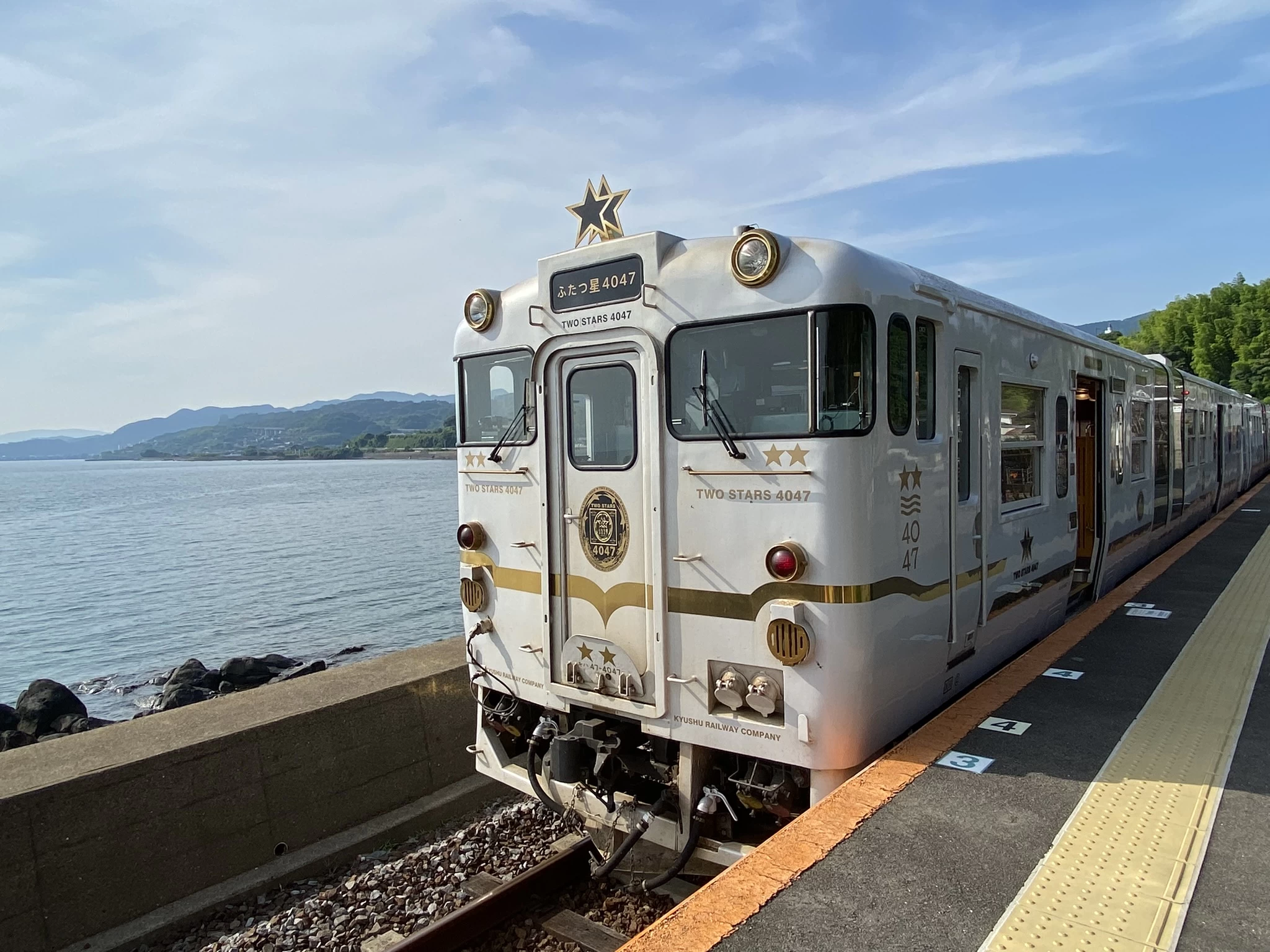 九州のニュースター！ 「ふたつ星4047」で大村湾をめぐる旅｜旅色LIKES